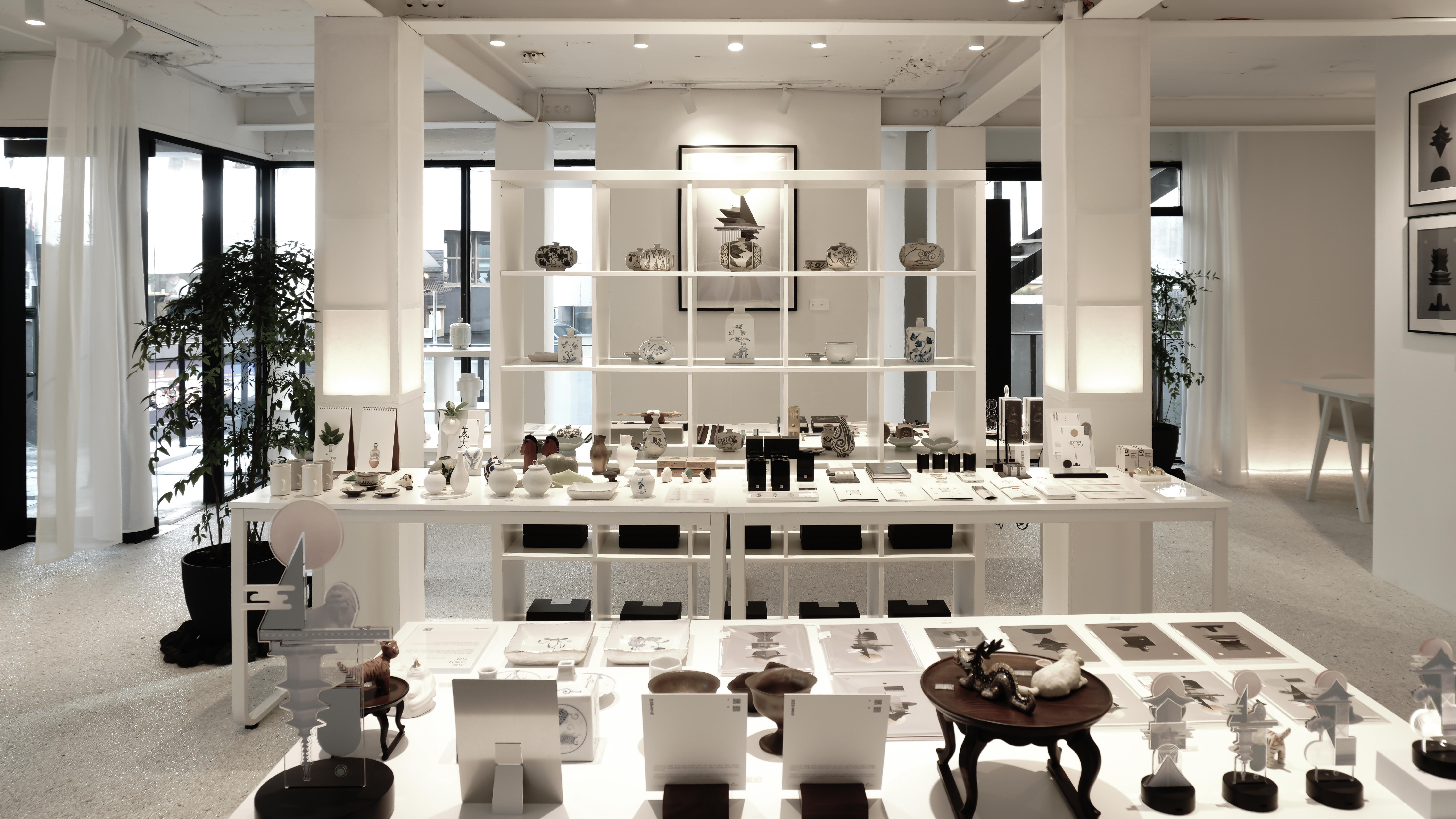 Son-gil Gallery Shop | WelCon marketplace